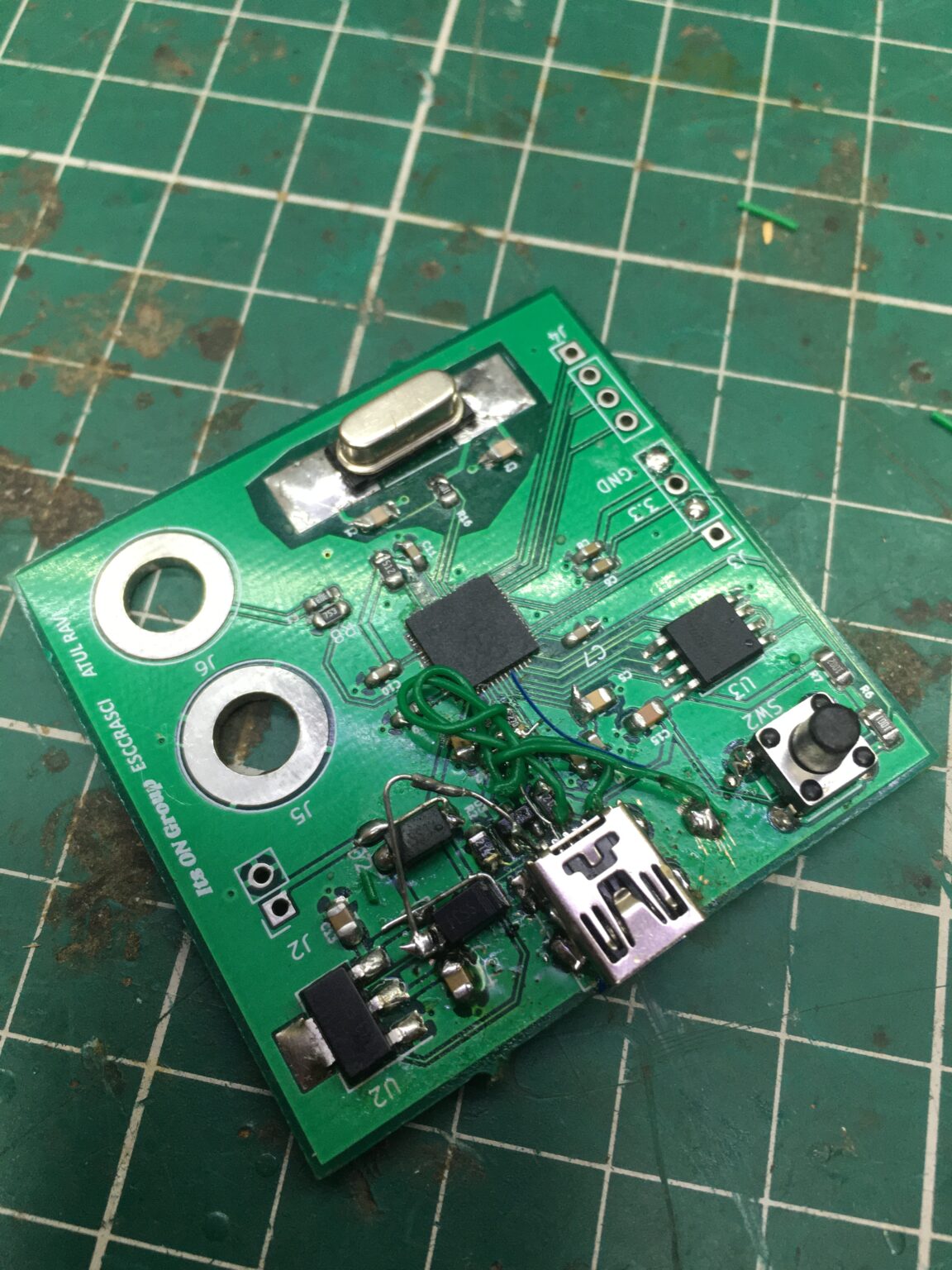 Building a board with the RP2040 - ESC crasci